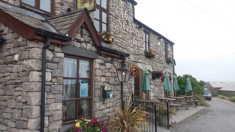 The Stagger Inn | Great Food, Excellent service